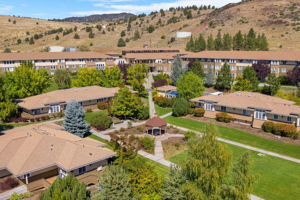 Crystal Terrace of Klamath Falls (UPDATED) - Get Pricing, See 28 Photos ...