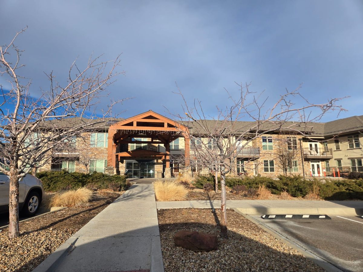 Wind Crest (UPDATED) - Get Pricing & See 23 Photos in Highlands Ranch, CO