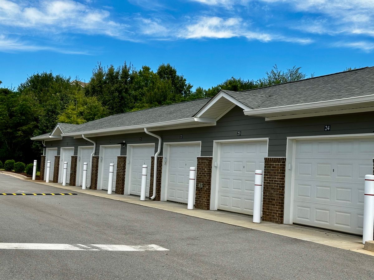 Lakeview Retirement Community (UPDATED) - Get Pricing, See 20 Photos ...
