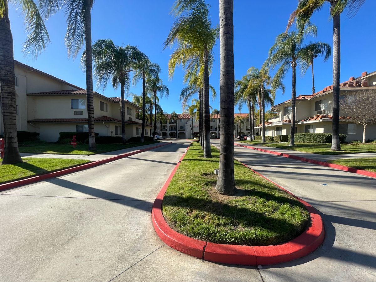 Mission Commons (UPDATED) - Get Pricing & See 51 Photos in Redlands, CA