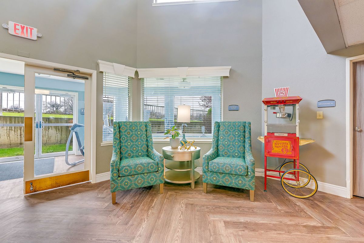 Solstice Senior Living at Joliet (UPDATED) - Get Pricing, See 21 Photos ...