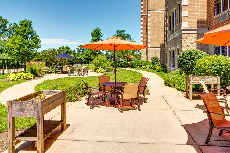 Montclair Senior Living & Memory Care - Get Pricing & See 14 Photos in ...