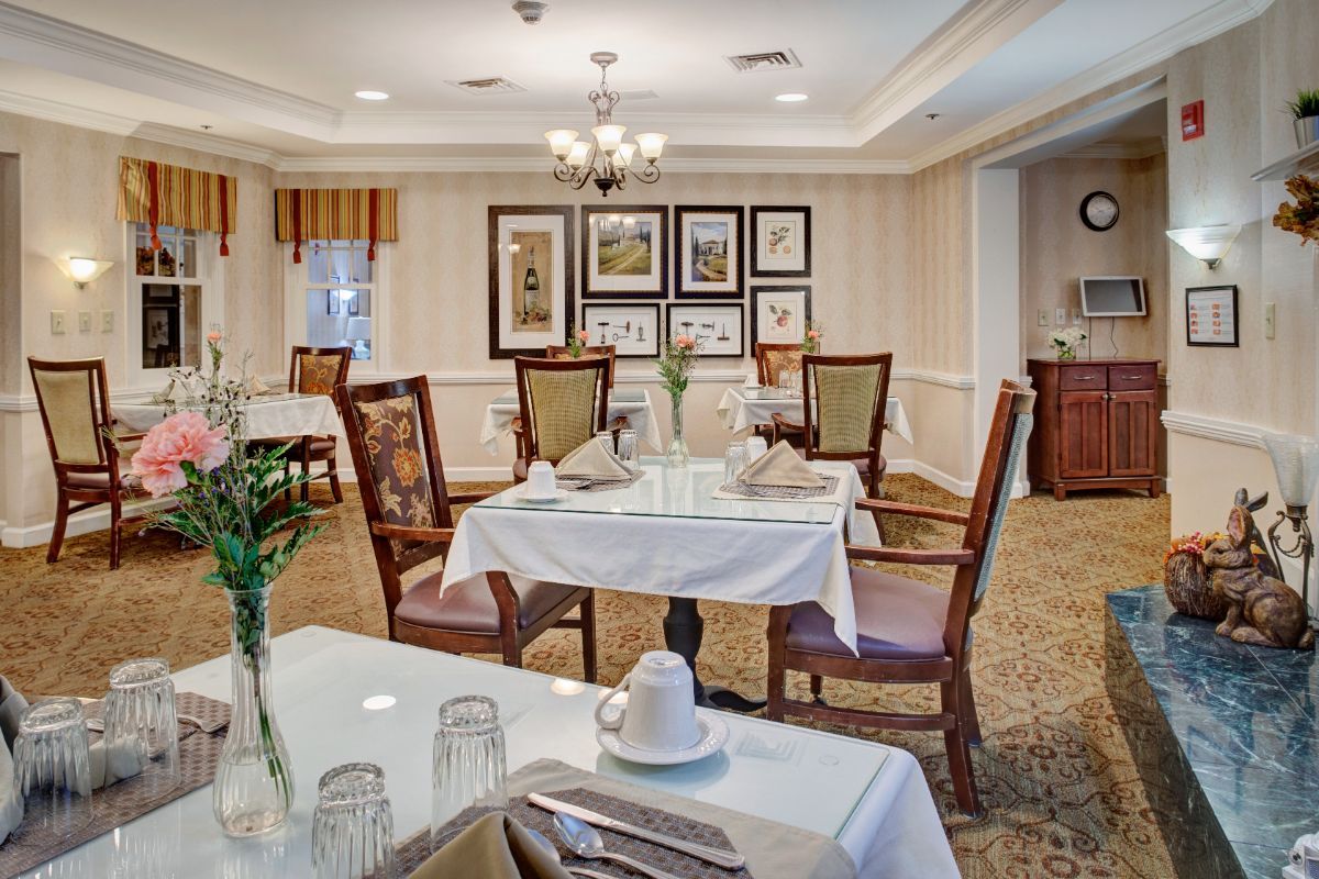 Sunrise Of Silver Spring (UPDATED) - Get Pricing, See 33 Photos & See ...