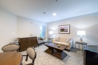 Holiday Kittery Estates (UPDATED) - Get Pricing, See 51 Photos & See ...