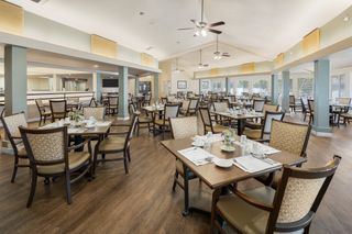 Arcadia Place Senior Living (UPDATED) - Get Pricing, See 64 Photos ...