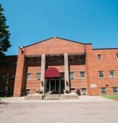 Leroy Manor (UPDATED) - Get Pricing & See Photos in Le Roy, NY