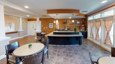 Oakview Park (UPDATED) - Get Pricing, See 51 Photos & See Floor Plans ...