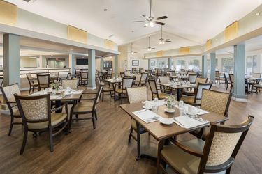 Arcadia Place Senior Living (UPDATED) - Get Pricing, See 64 Photos ...