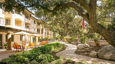 Atria Hillcrest (UPDATED) - Get Pricing, See 25 Photos, Read Reviews ...