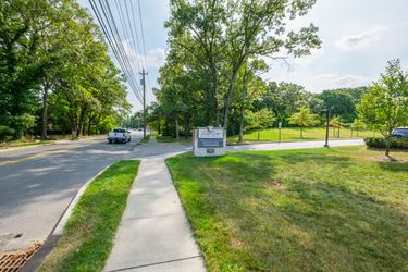 Amber Court of Smithtown (UPDATED) - Get Pricing, See 5 Photos & Read ...