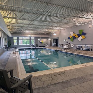 Oak Crest Dekalb (UPDATED) - Get Pricing & See 19 Photos in DeKalb, IL