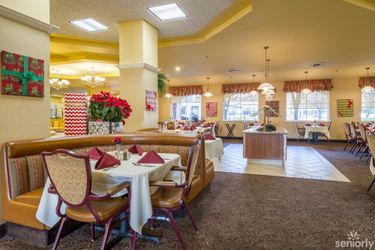 Carlton Senior Living Sacramento (UPDATED) - Get Pricing, See 27 Photos ...