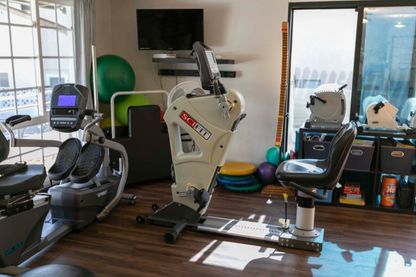 Mission Hills Post Acute Care (UPDATED) - Get Pricing & See 19 Photos ...