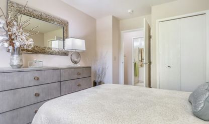 Oakmont Livonia (UPDATED) - Get Pricing, See 18 Photos & Read Reviews ...