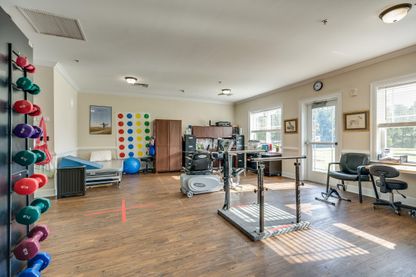 Chatham Ridge Assisted Living (UPDATED) - Get Pricing, See 33 Photos ...