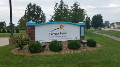 Summit Pointe Senior Living - Get Pricing & See 5 Photos in Marion, IA