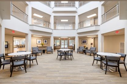 Holiday Kittery Estates (UPDATED) - Get Pricing, See 51 Photos & See ...