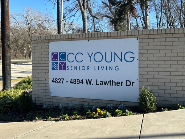 The 7 Best Continuing Care Retirement Communities in Dallas, TX | Seniorly