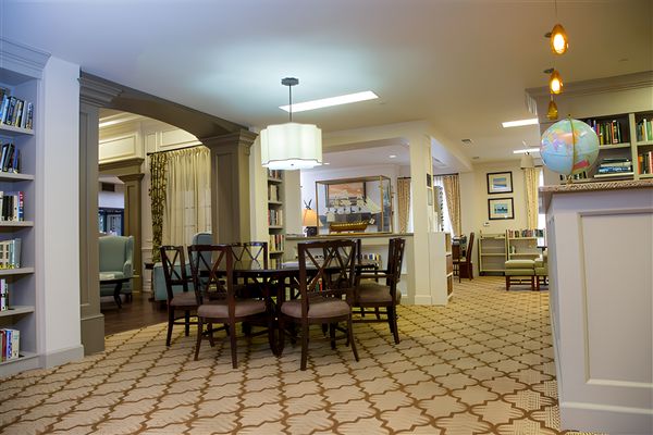 The 14 Best Assisted Living Facilities in Williamsburg, VA | Seniorly