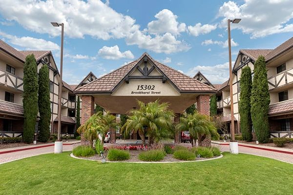 The 20 Best Assisted Living Facilities in Irvine, CA | Seniorly