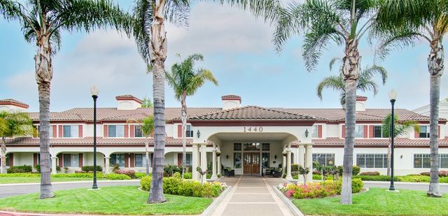 Vista Senior Living - Get Pricing in Vista, CA