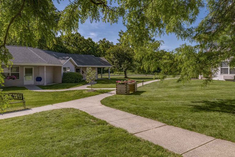 Holiday Quail Run Estates (UPDATED) - Get Pricing, See 42 Photos & See ...