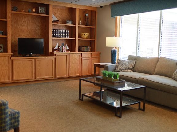 The Kentridge Senior Living (UPDATED) - Get Pricing & See 12 Photos in ...