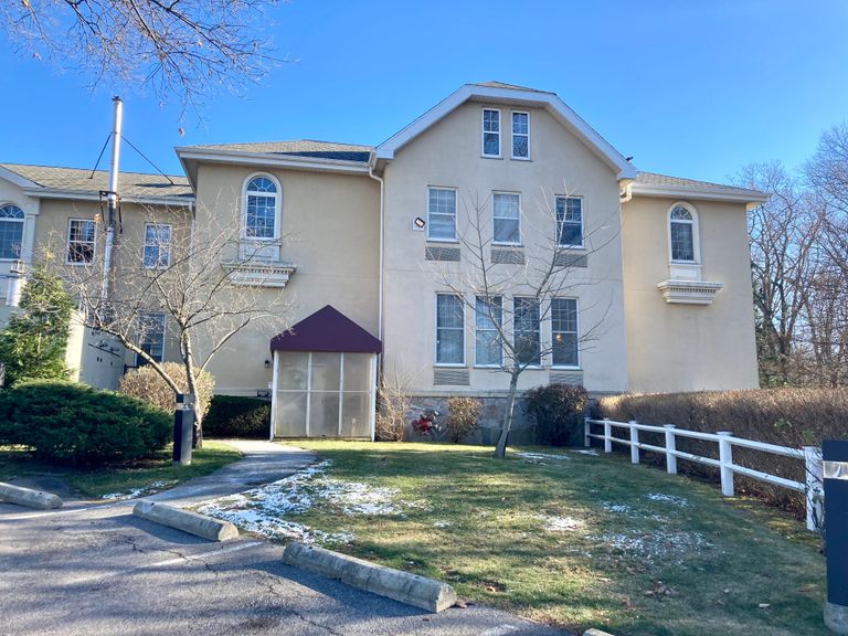 German Center For Extended Care (UPDATED) - Get Pricing & See 10 Photos ...