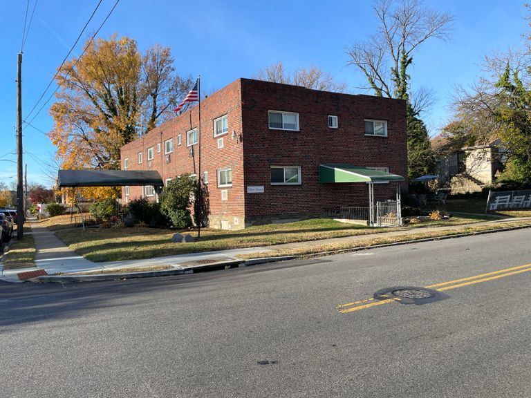 Tabor Manor (UPDATED) - Get Pricing & See 9 Photos in Philadelphia, PA