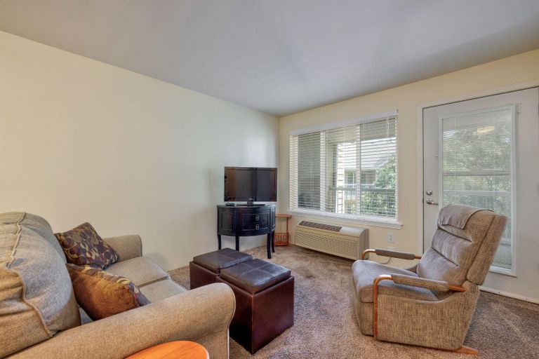 Morada Fort Smith (UPDATED) - Get Pricing, See 57 Photos, Read Reviews ...
