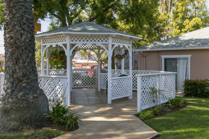 South Bay Post Acute Care (UPDATED) - Get Pricing & See 17 Photos in ...