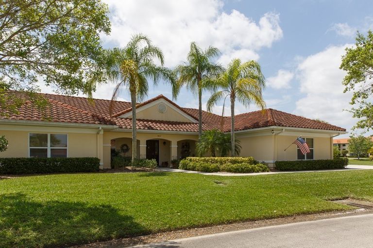 Willowbrooke Court at Indian River Estates (UPDATED) - Get Pricing ...