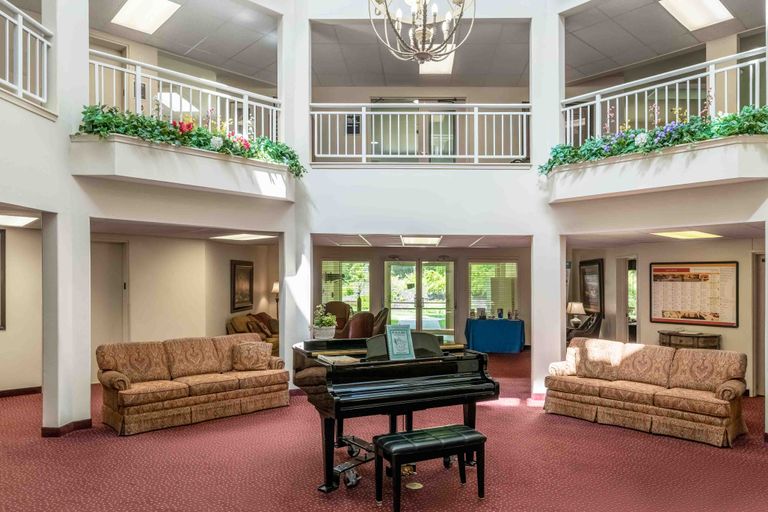 Holiday Devonshire Estates (UPDATED) - Get Pricing, See 43 Photos & See ...