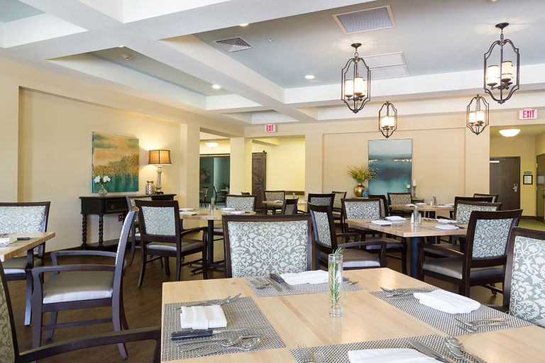 Shavano Park Senior Living (UPDATED) - Get Pricing, See 26 Photos ...