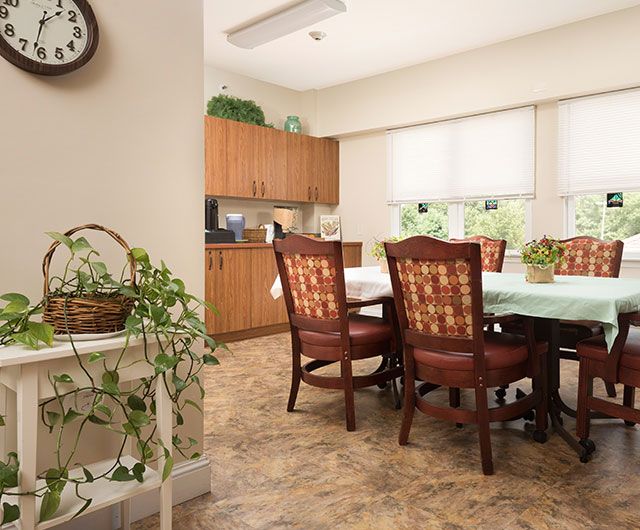 Spring Oak of Berlin (UPDATED) - Get Pricing & See 30 Photos in Berlin, NJ