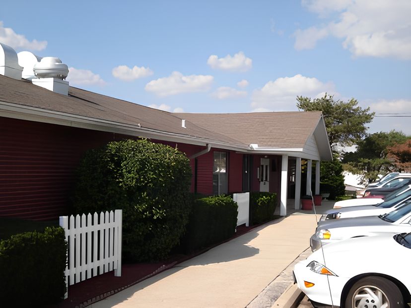 Arc at Normal (UPDATED) - Get Pricing & See 3 Photos in Normal, IL